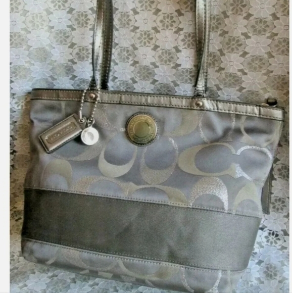 Coach | Bags | Coach Tote Purse F2429 Gray Silver Metallic Signature C ...